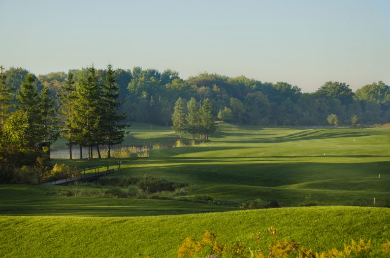Sally Creek Golf – A Public Golf Course with a Private Atmosphere